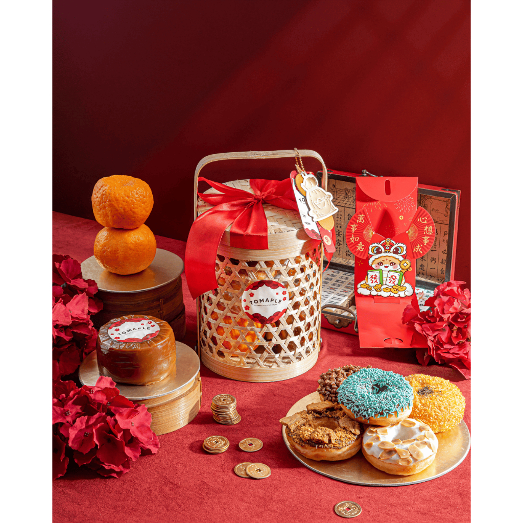 Jual Fortune Basket Hampers Imlek 2025 by Tomaple Donuts | Shopee Indonesia