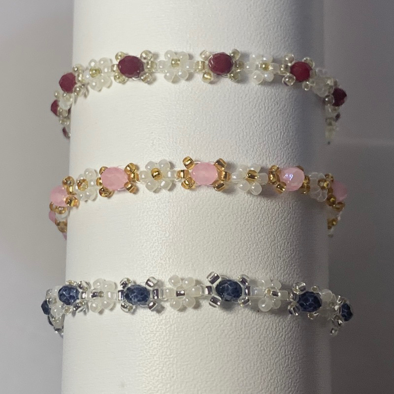 Jual [KUMA - CRYSTAL DAISY BRACELET] / gelang manik bunga daisy crystal ...