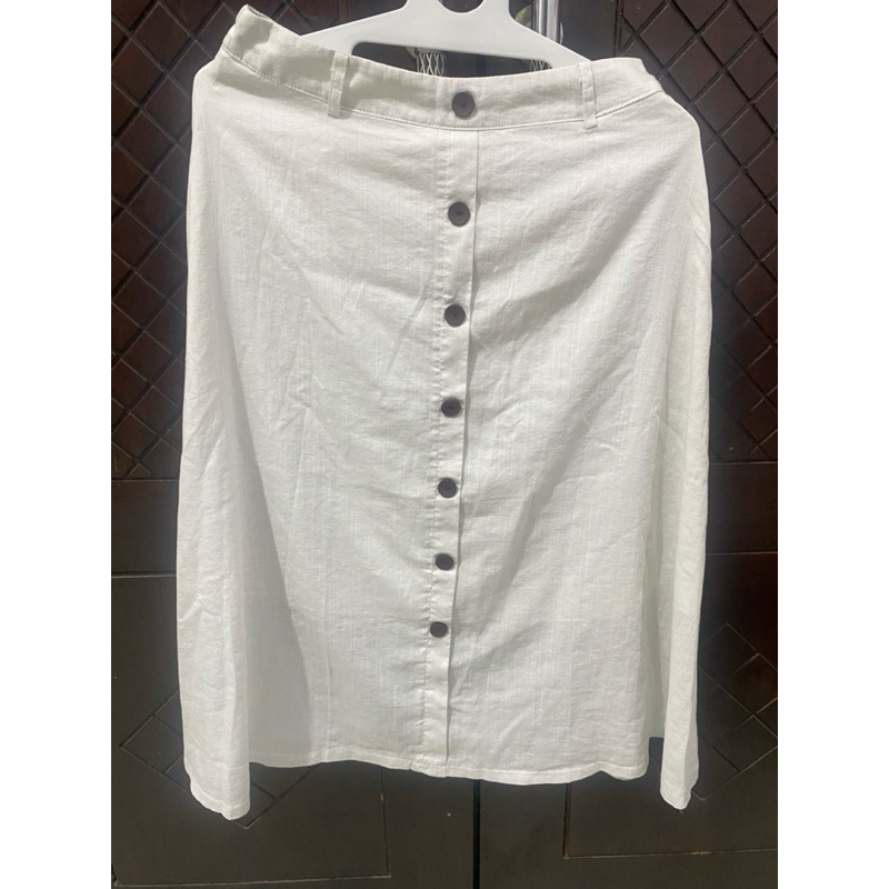 Jual Rok Linen broken white + furring | Shopee Indonesia