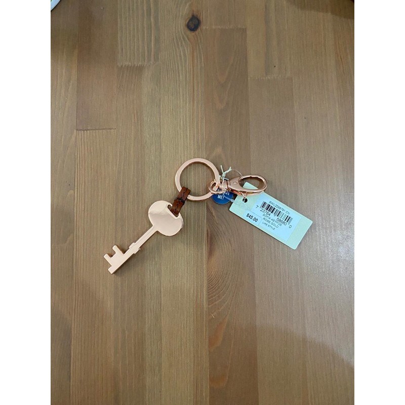 Jual F o s s i l Sofia Keyfob | Shopee Indonesia