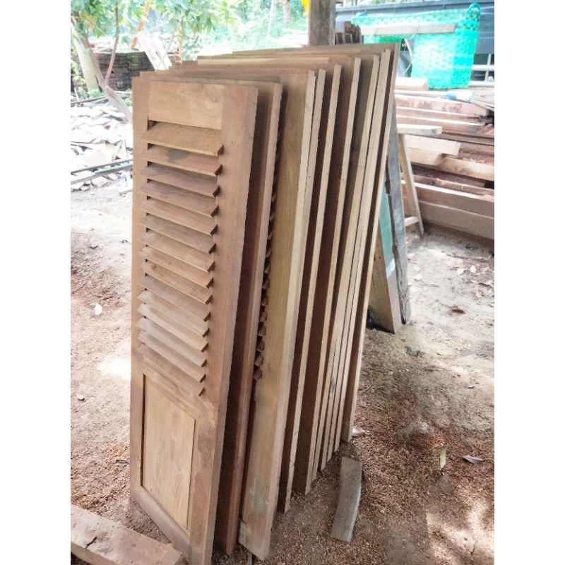 Jual jendela krepyak kayu jati kuno | Shopee Indonesia