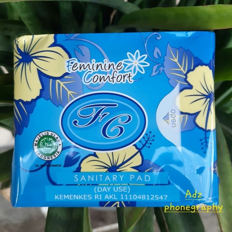 Jual READY AVAIL BIRU Pembalut Day Use Sanitary Pad Pembalut Herbal ...