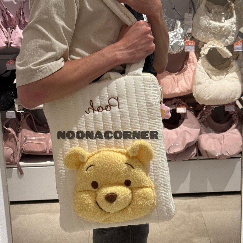 Jual Ohsome x Disney ‼️ Tas Laptop / Shoulder Bag Puffy Winnie The Pooh ...