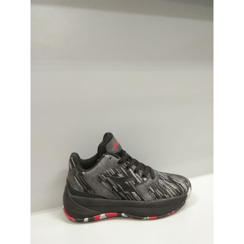Jual SEPATU DIADORA HORDAN JR BOYS BASKET BALL-DIACX230807B | Shopee ...
