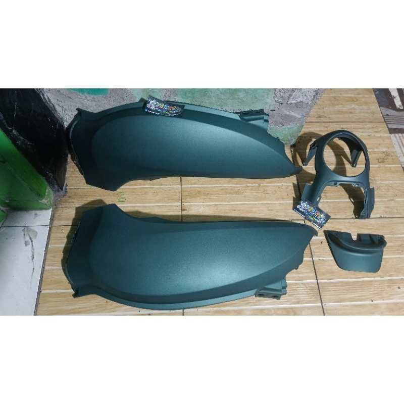 Jual cover body bodi box set belakang hijau doff green matte scoopy ...