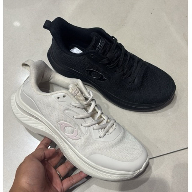 Jual Sale‼️Original store sneakers sepatu running by Astec | Shopee ...