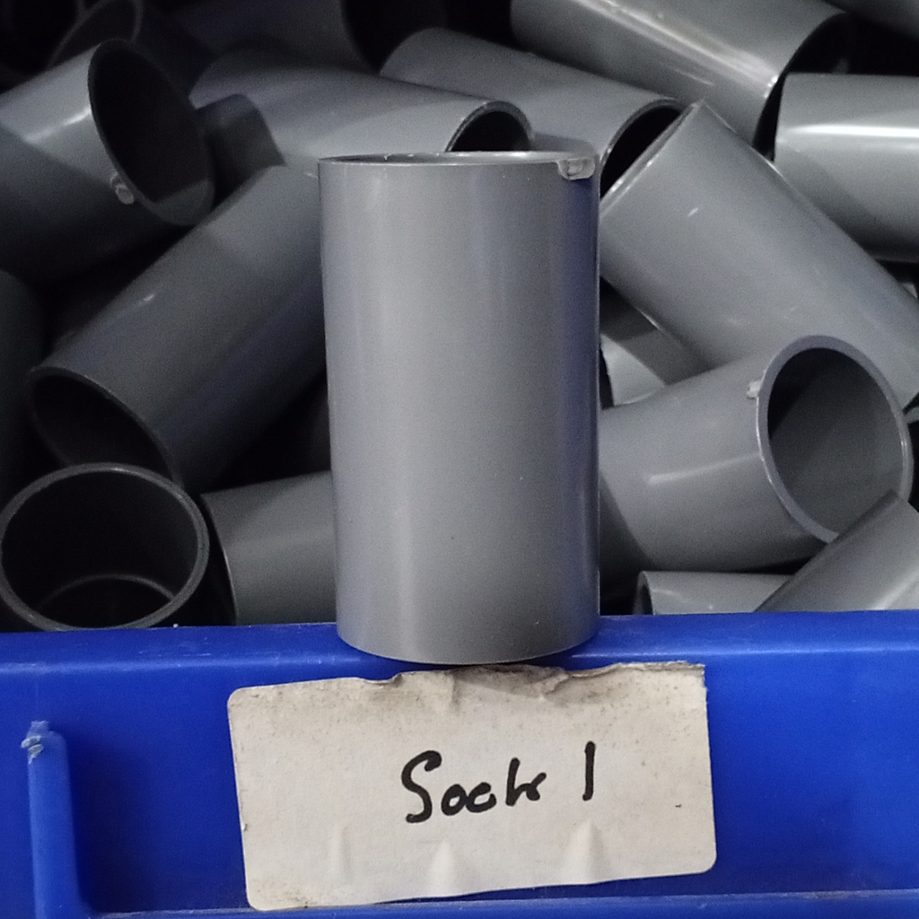 Jual Trilliun Sambungan Pipa uPVC Sok TS 1 Inci 1 Kotak 185 PCS ...