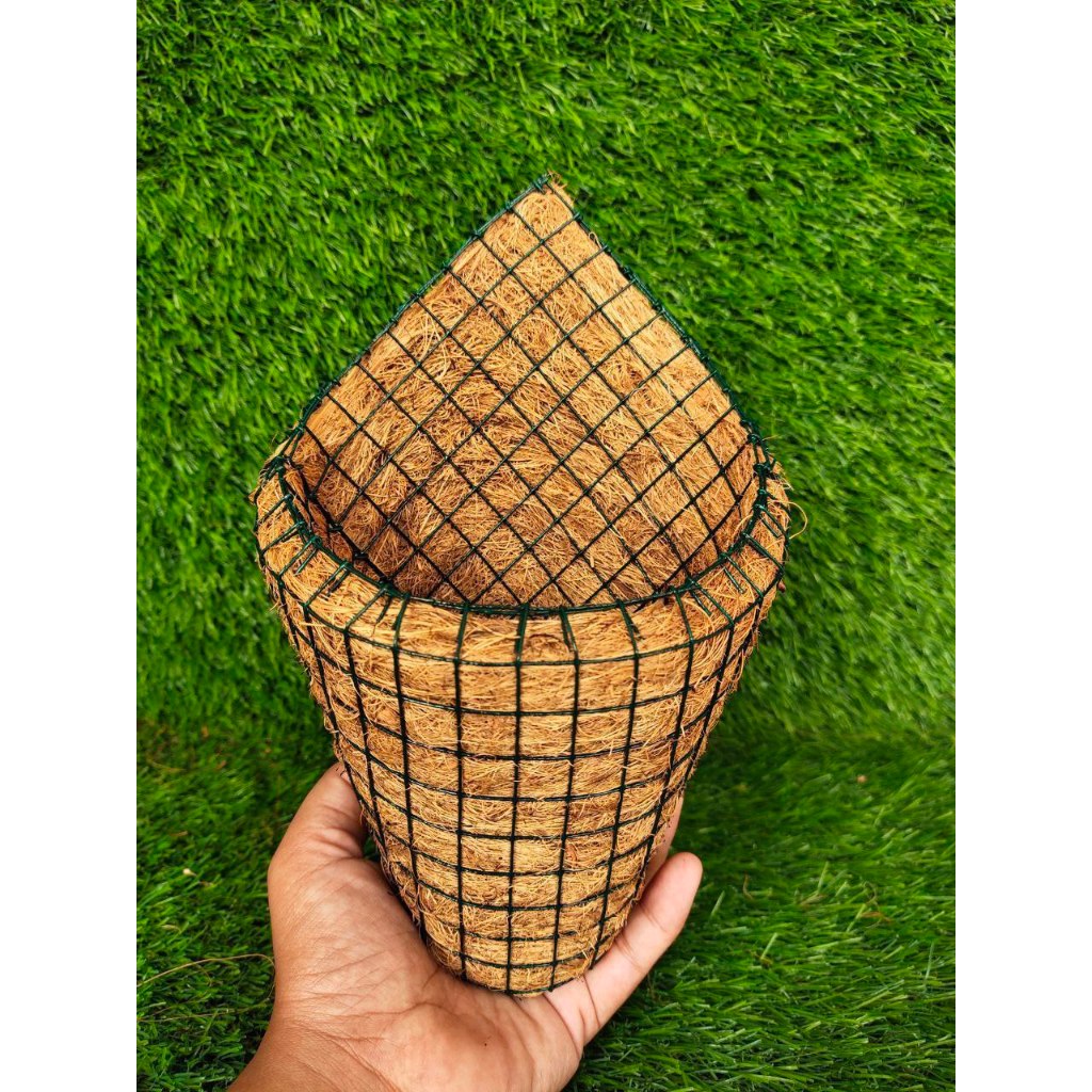 Jual Pot tempel dinding serabut sabut kelapa, pot media tanam, pot ...