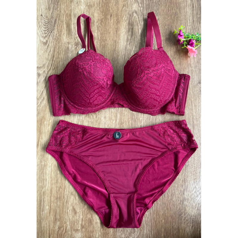 Jual St.Yves SET PAKAIAN DALAM WANITA BRA & CELANA DALAM BRA 34B, 34A, 36A, 36B, 38A, 38B ...