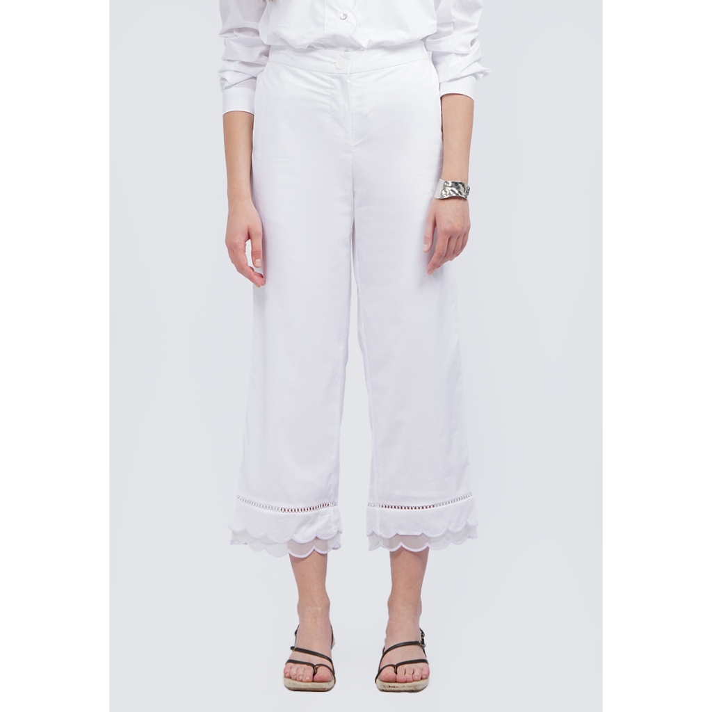 Jual Et Cetera Ankle Length Pants with Lace Hemline OFF WHITE | Shopee ...