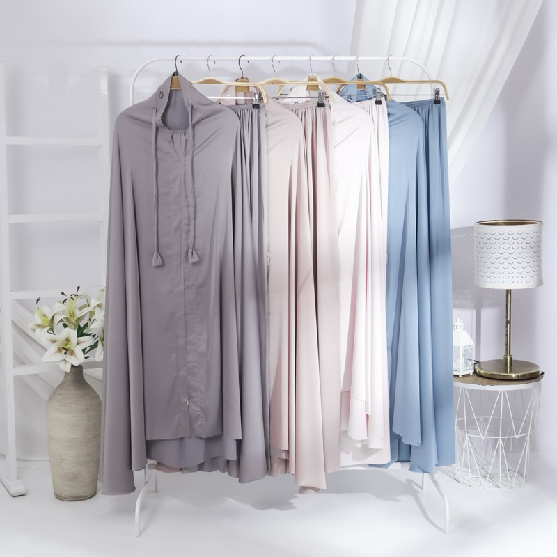 Jual BERLIANA Muji Silk Series Prayer Robe | Shopee Indonesia