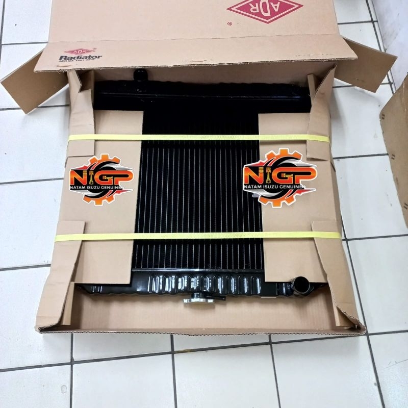 Jual RADIATOR / RADIATOR MESIN ISUZU PANTHER LS LM LV SMART TOURING ...