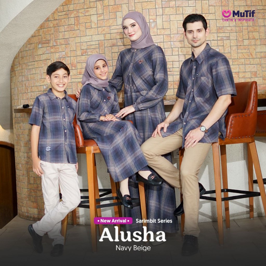Jual SARIMBIT MUTIF ALUSHA & AIZAND NAVY BEIGE TERBARU 2025 TERBARU ...