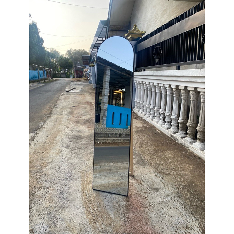 Jual Standing Mirror Oval Ukuran 30 x 130 cm ( Harga Sudah Termasuk ...