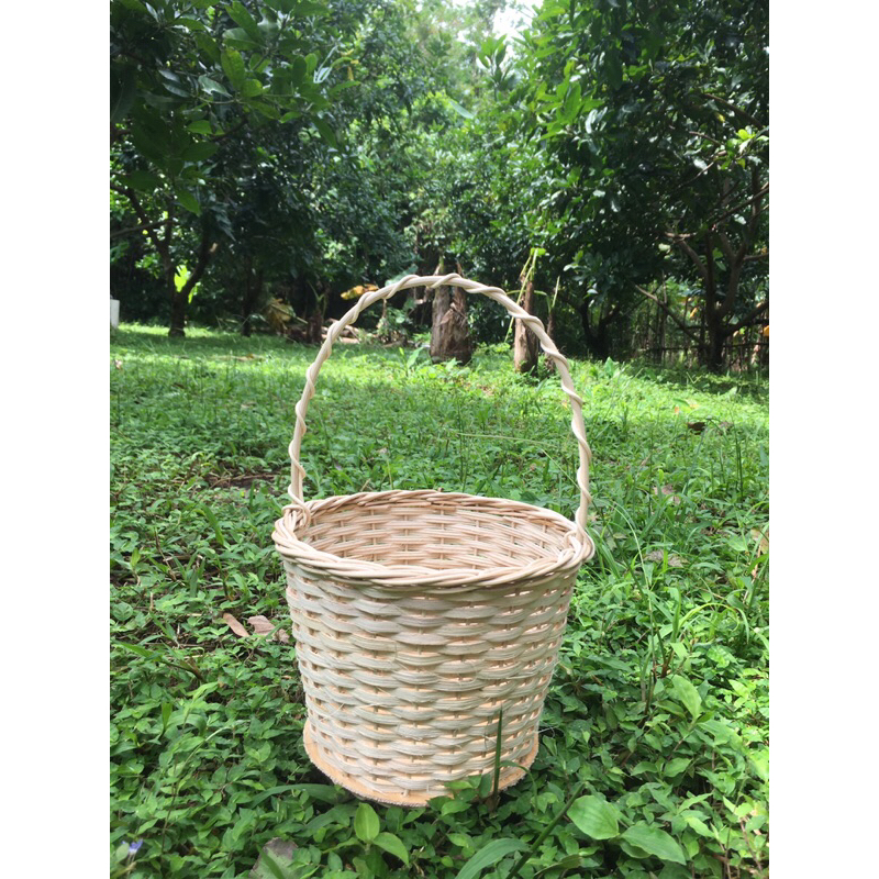 Jual Keranjang rotan alas papan anyaman diameter 15cm tangkai lilit ...