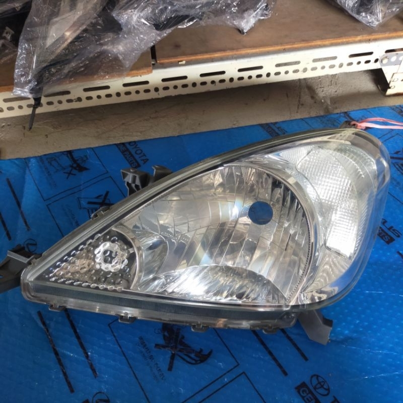 Jual HEADLAMP LAMPU DEPAN MOBIL TOYOTA INNOVA 2005 2006 2007 2008 2009 ...