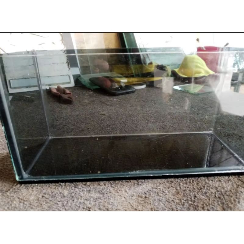 Jual Akuarium kaca hitam ukuran 25x12x12 | Shopee Indonesia
