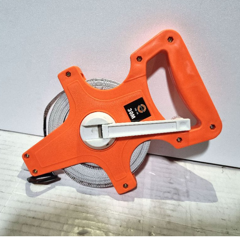 Jual Top Max Meteran Fiber 30 Meter Meteran Tancap Tanah Roll Gulung NEW | Shopee Indonesia