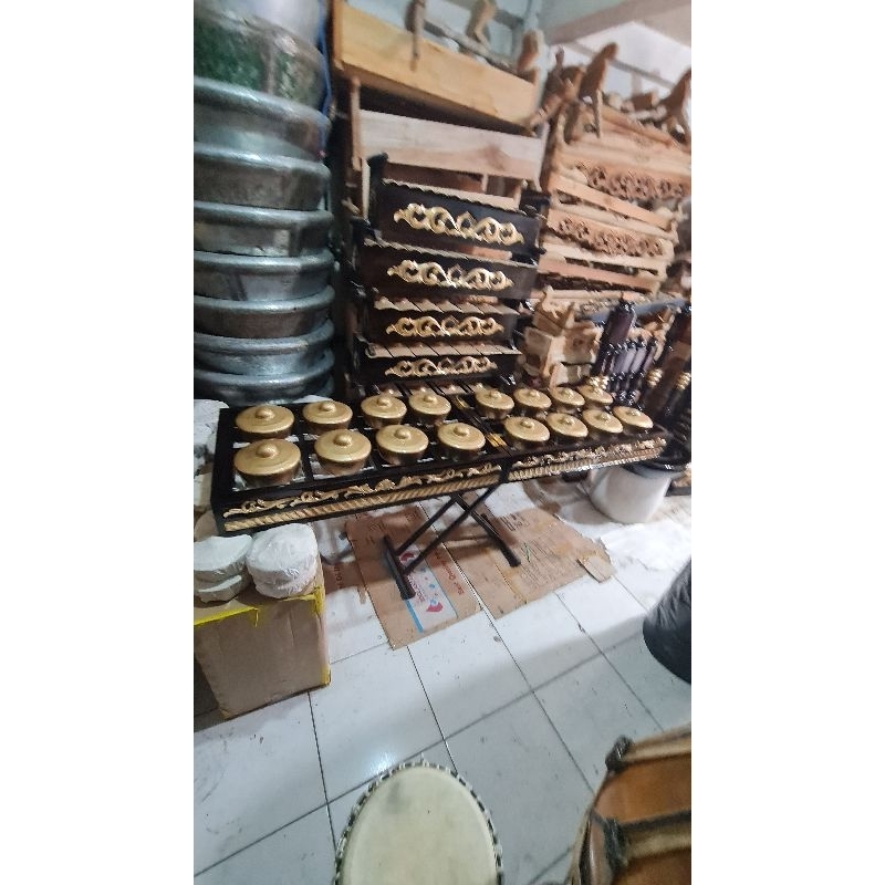 Jual talempong 16 nada bahan besi galpanis + meja | Shopee Indonesia