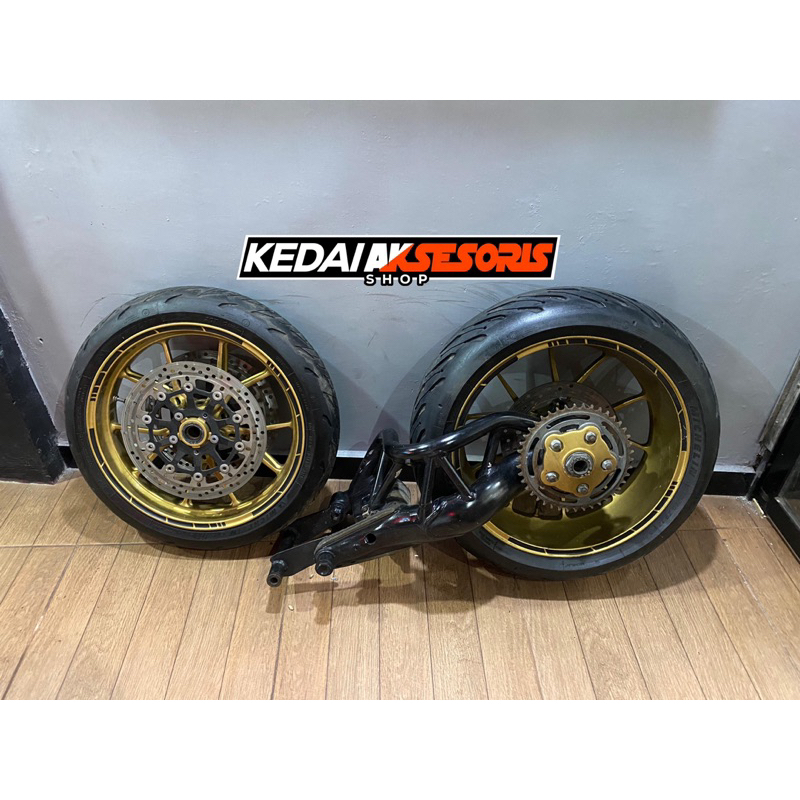 Jual SINGLE ARM, VELG, BAN (LIMBAH MOGE SECOND) PNP CBR250rr | Shopee ...