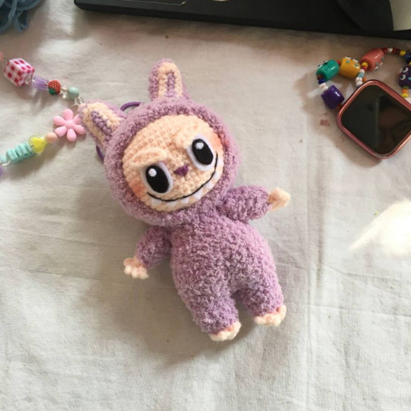 Jual LABUBU KEYCHAIN CROCHET 17CM UKURAN SAMA DENGAN ORI | Shopee Indonesia