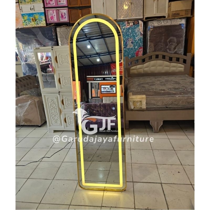 Jual CERMIN KACA PANJANG LED 3 WARNA FULL BODY IMPORT MEWAH/ STANDING ...