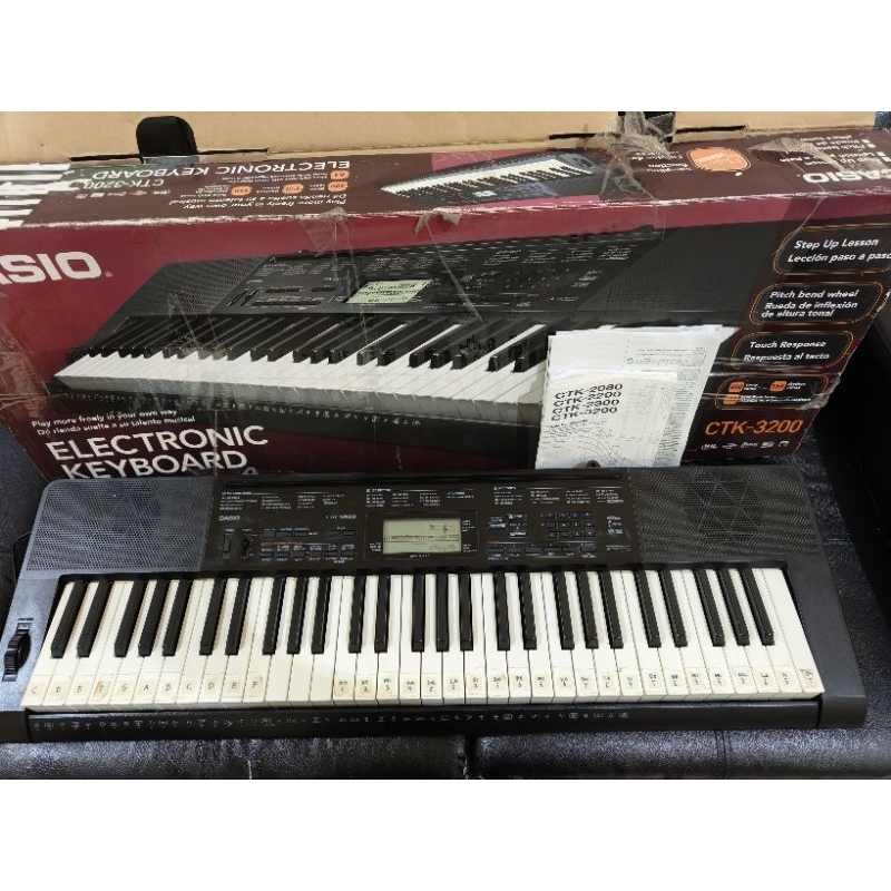 Jual Keyboard Casio CTK 3200 kondisi istimewa | Shopee Indonesia
