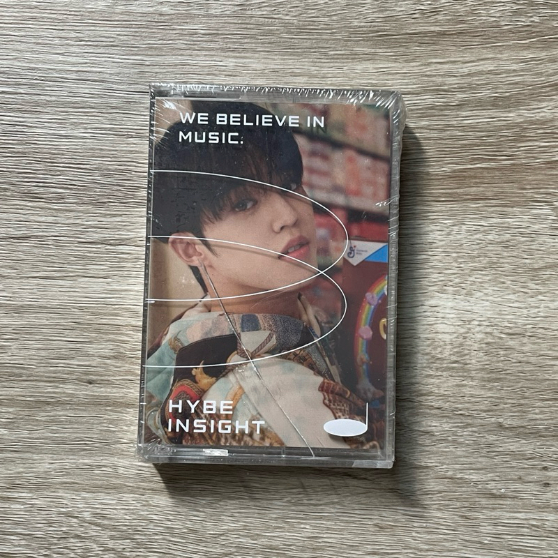 Jual SEVENTEEN OFFICIAL HYBE INSIGHT MERCH PHOTOSET SEALED | Shopee ...