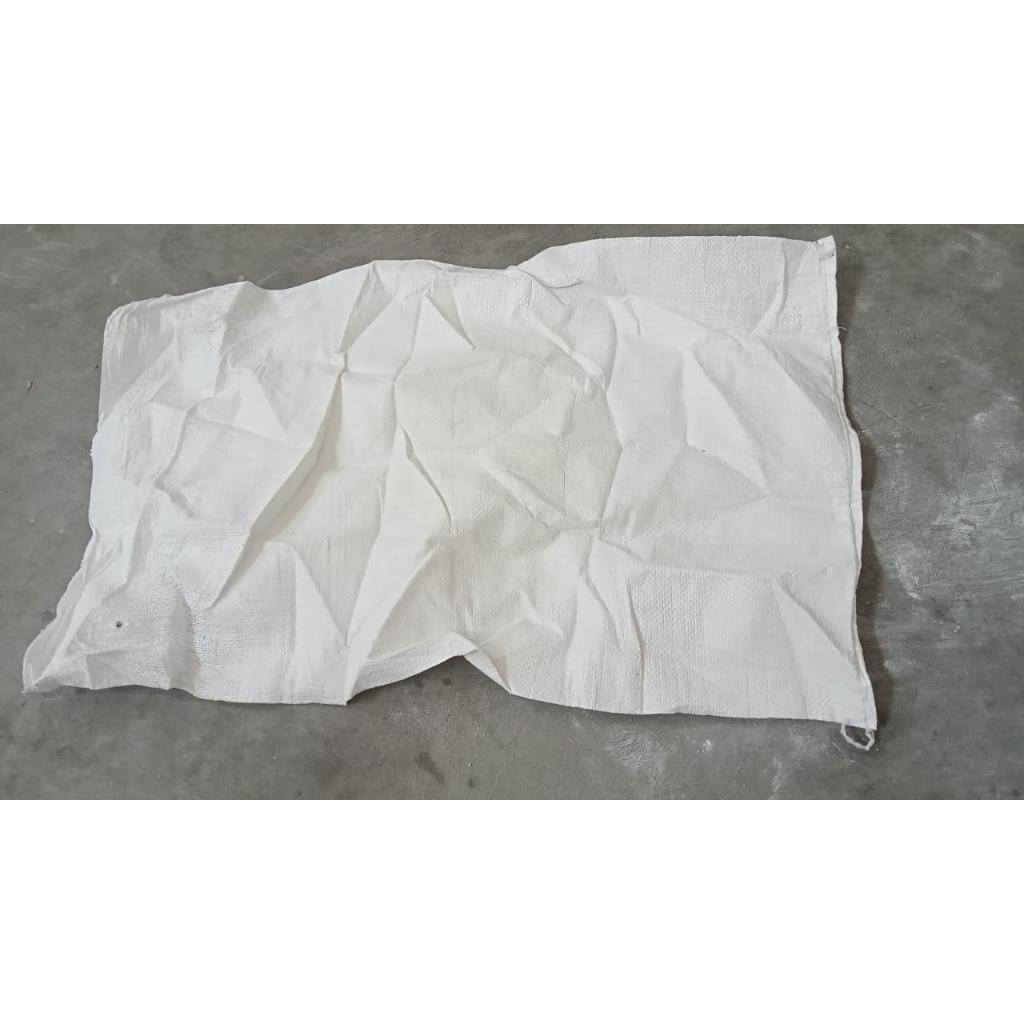 Jual KARUNG BEKAS PUTIH POLOS 25KG/ KARUNG PLASTIK 25 KG UKURAN 48X77 ...