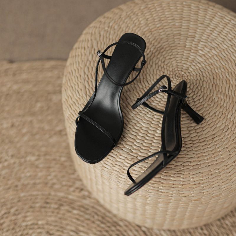 Jual TL Black - Sandal High Heels Tinggi 7cm full hitam model minimalis ...