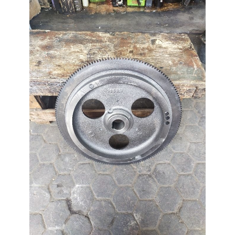 Jual Roda Gila Flywheel Elektrik Stater Mesin Diesel S1115 Dong Feng ...