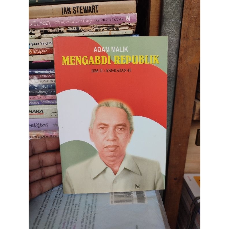 Jual Mengabdi Republik jilid II. Angkatan 45. Adam Malik | Shopee Indonesia