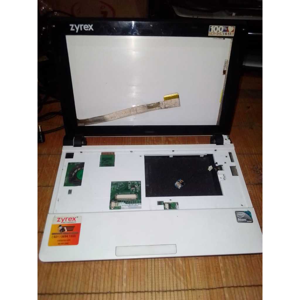Jual Motherboard Zyrex M1110 SMK dan Casing Kondis Apa Adanya | Shopee ...