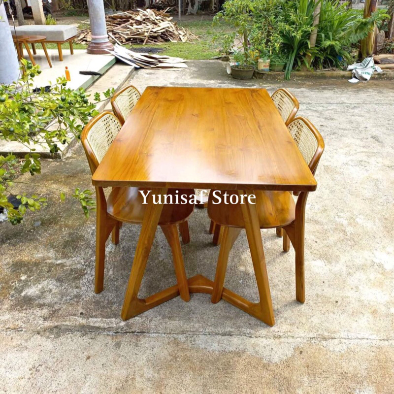 Jual Meja Makan Minimalis 4 Kursi Kayu Jati Kursi Kombinasi Rotan | Shopee Indonesia