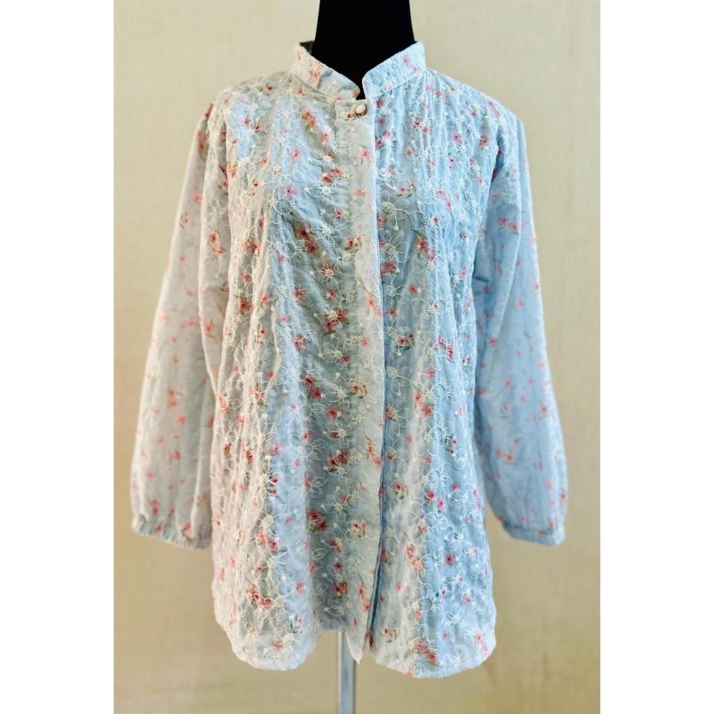 Jual CLOOVE Flowery Blouse Motif Bunga Bahan Katun Bordir Tangan Kerut ...