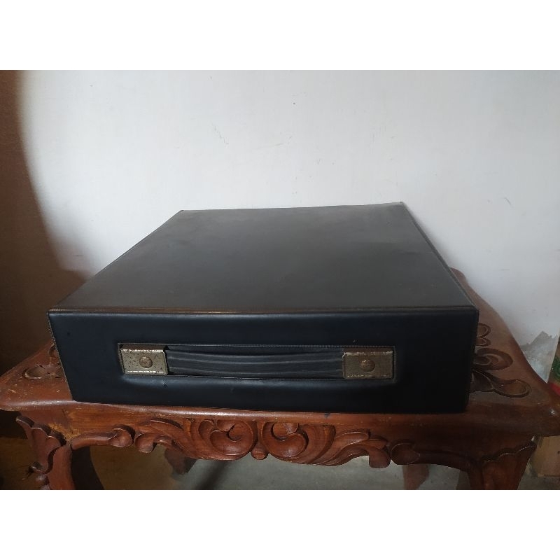 Jual koper jadul olivetti made in spain original vintage | Shopee Indonesia