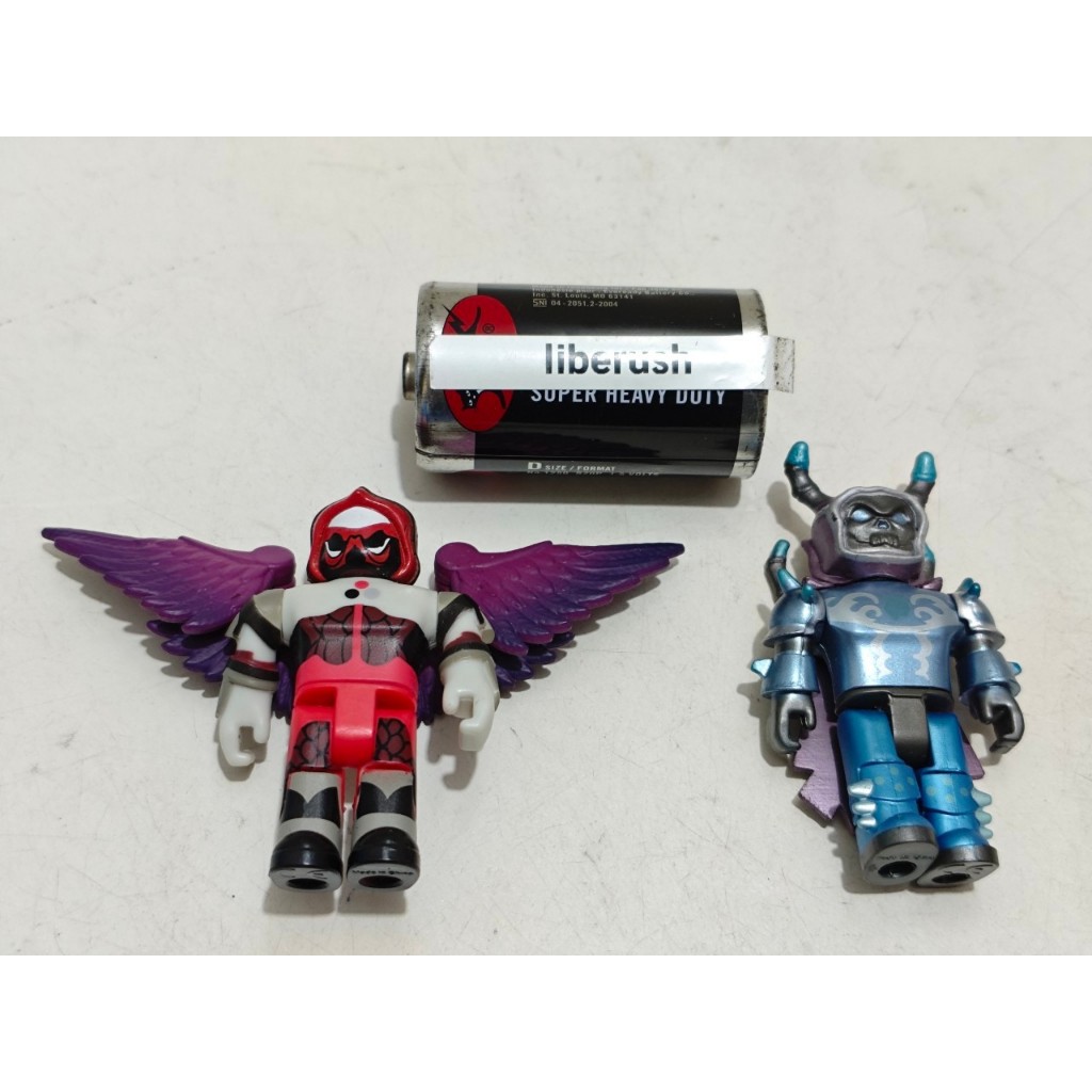 Jual Set roblox rog core figures aqualotl , roblox korblox deathspeaker ...