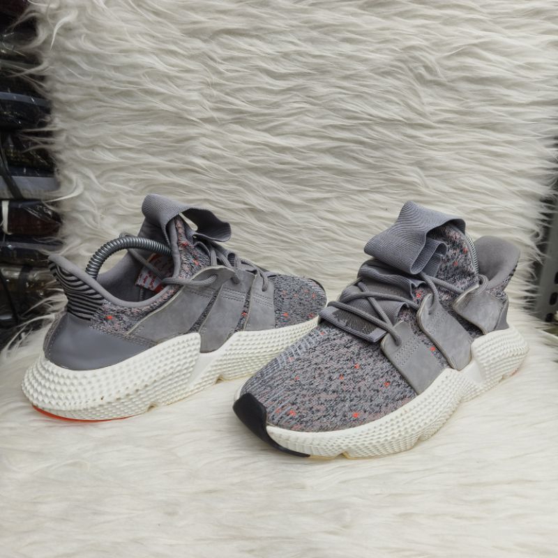 Jual Sepatu Sneakers Adidas Prophere "Grey" / Sepatu Sneakers Pria Dan ...