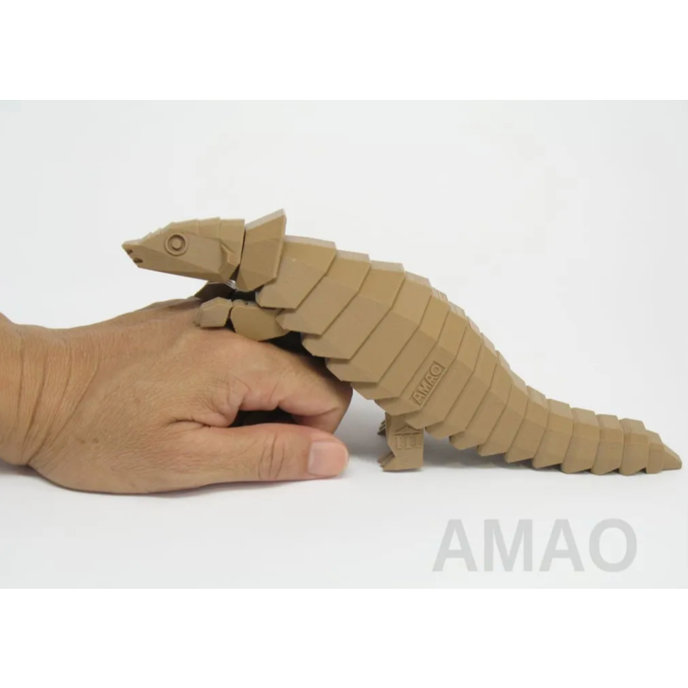 Jual Cuero Articulated Pangolin Toy Mainan Anak Trenggiling Fleksibel ...