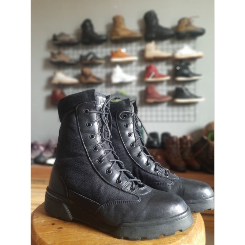 Jual Sepatu safety boot Magnum Classic ujung besi size 42 | Shopee ...