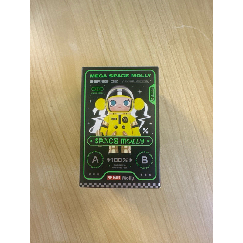 Jual SPACE MOLLY V2 / SERIES 2, SEALED BLIND BOX | Shopee Indonesia