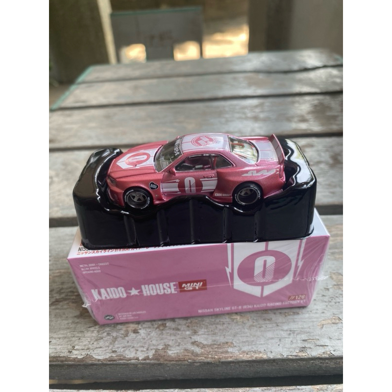 Jual Kaido house R34 Pink V1 unsealed | Shopee Indonesia