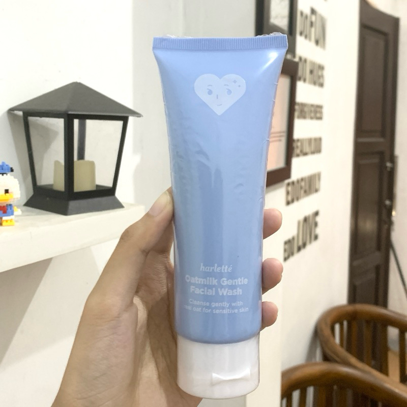 Jual Harlette Oat Milk Gentle Facial Wash 100ml | Shopee Indonesia