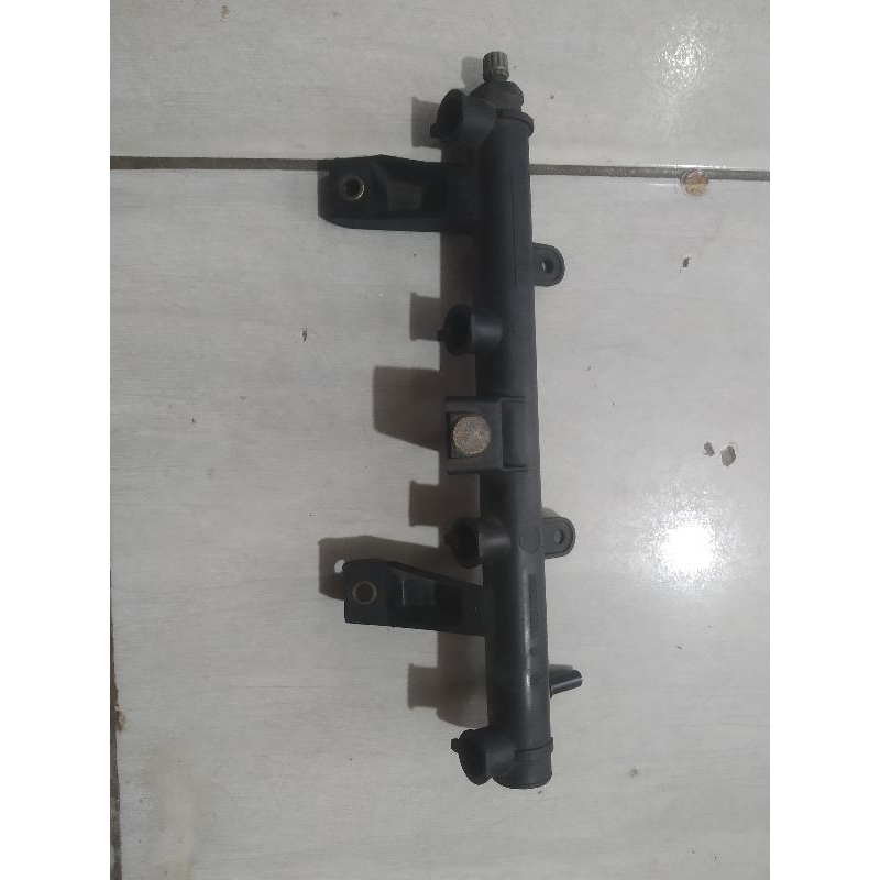 Jual rel injector Peugeot 206 rumah injector Peugeot 206 | Shopee Indonesia