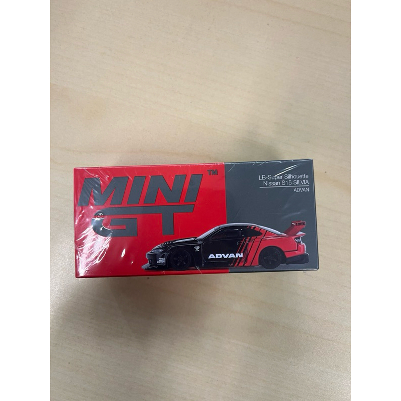 Jual Mini GT Silvia S15 Advan lbwk sealed | Shopee Indonesia
