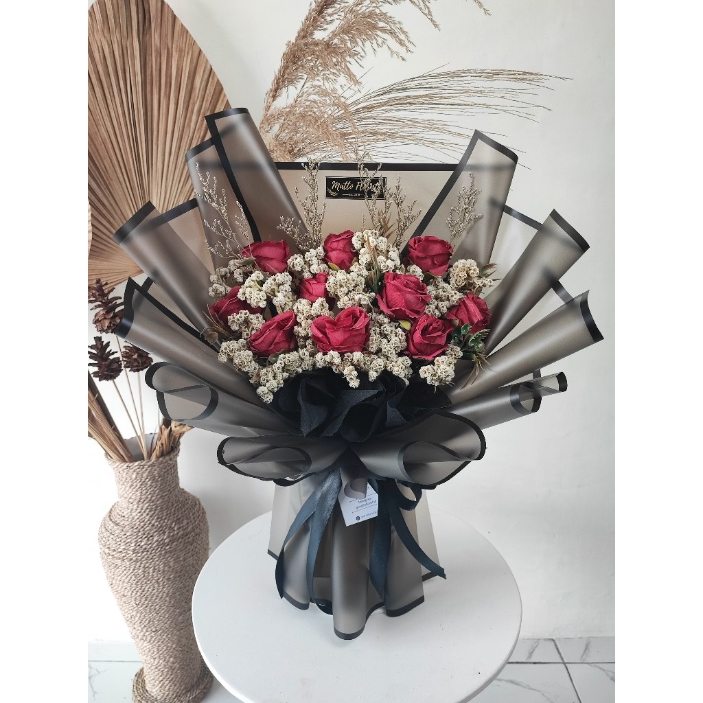 Jual Buket Mawar Merah Premium Mix Edelweiss Elegan dan Mewah | Shopee ...