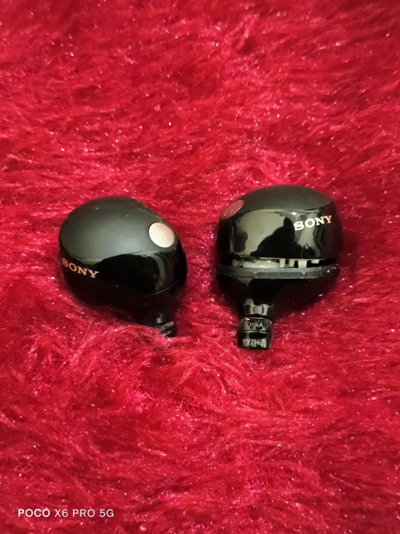 Jual TWS Sony WF-1000XM5 “Earbuds MINUS” Preloved Headset Bluetooth ...