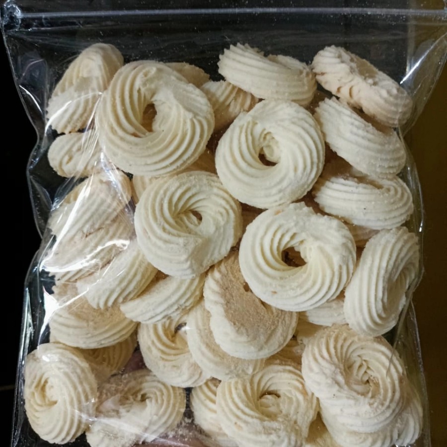 Jual PROMO 3 BUNGKUS KUE SAGU KEJU ASLI HOMEMADE TANPA PENGAWET ...