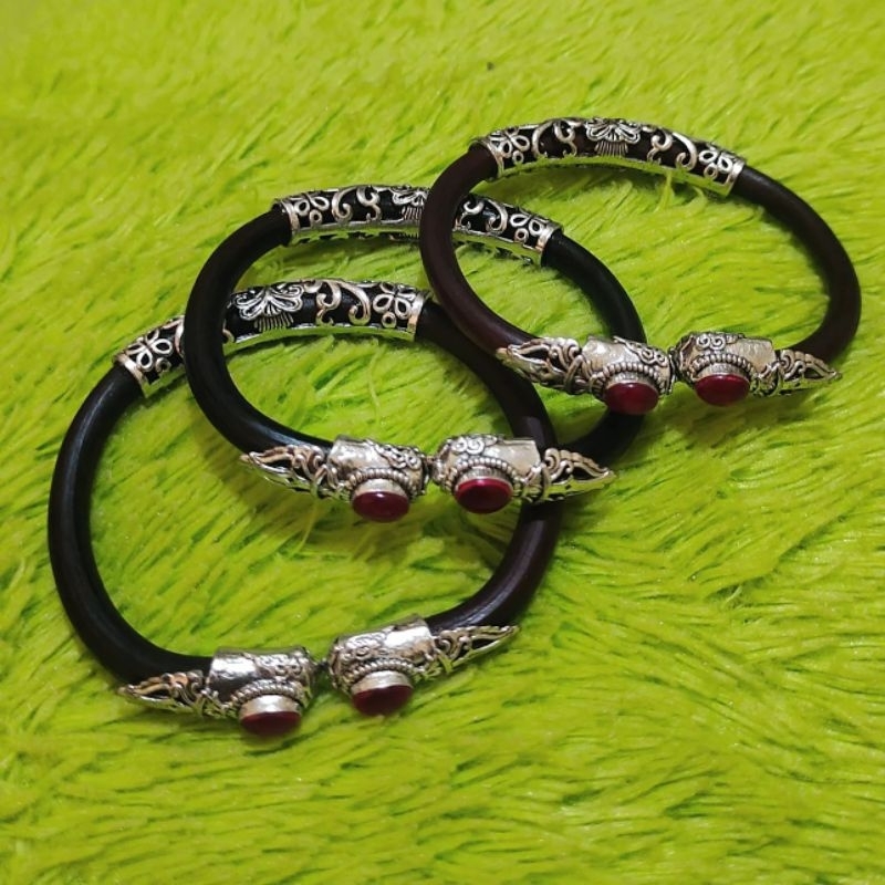 Jual Gelang Kerajinan Rotan Air Dari Tibet Asli Untuk Rejeki Dan ...