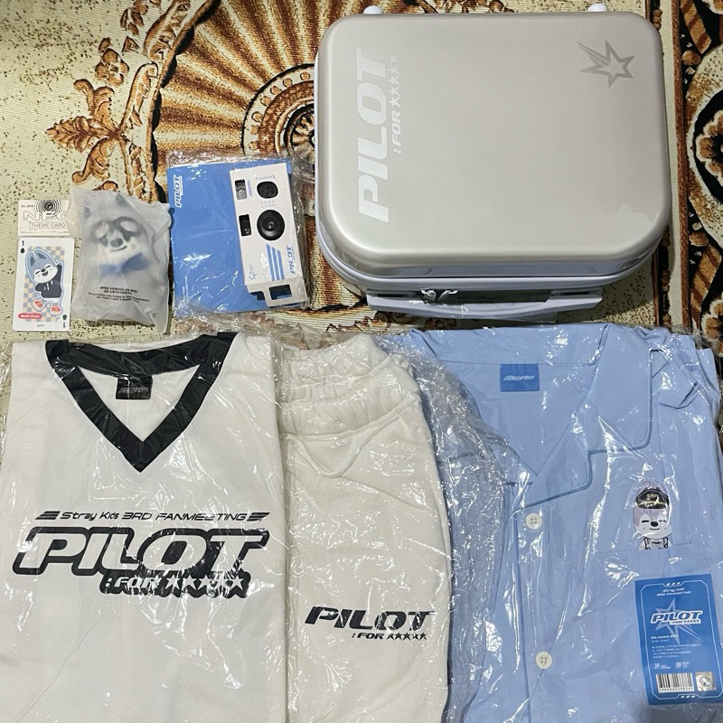 Jual Stray Kids MD Pilot | Shopee Indonesia